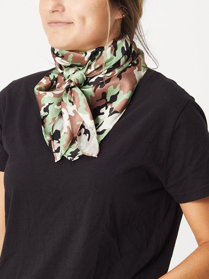 How to Tie a Wild Rag