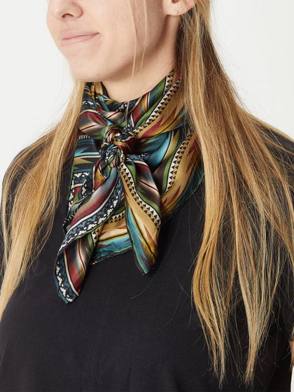 How to Tie a Wild Rag