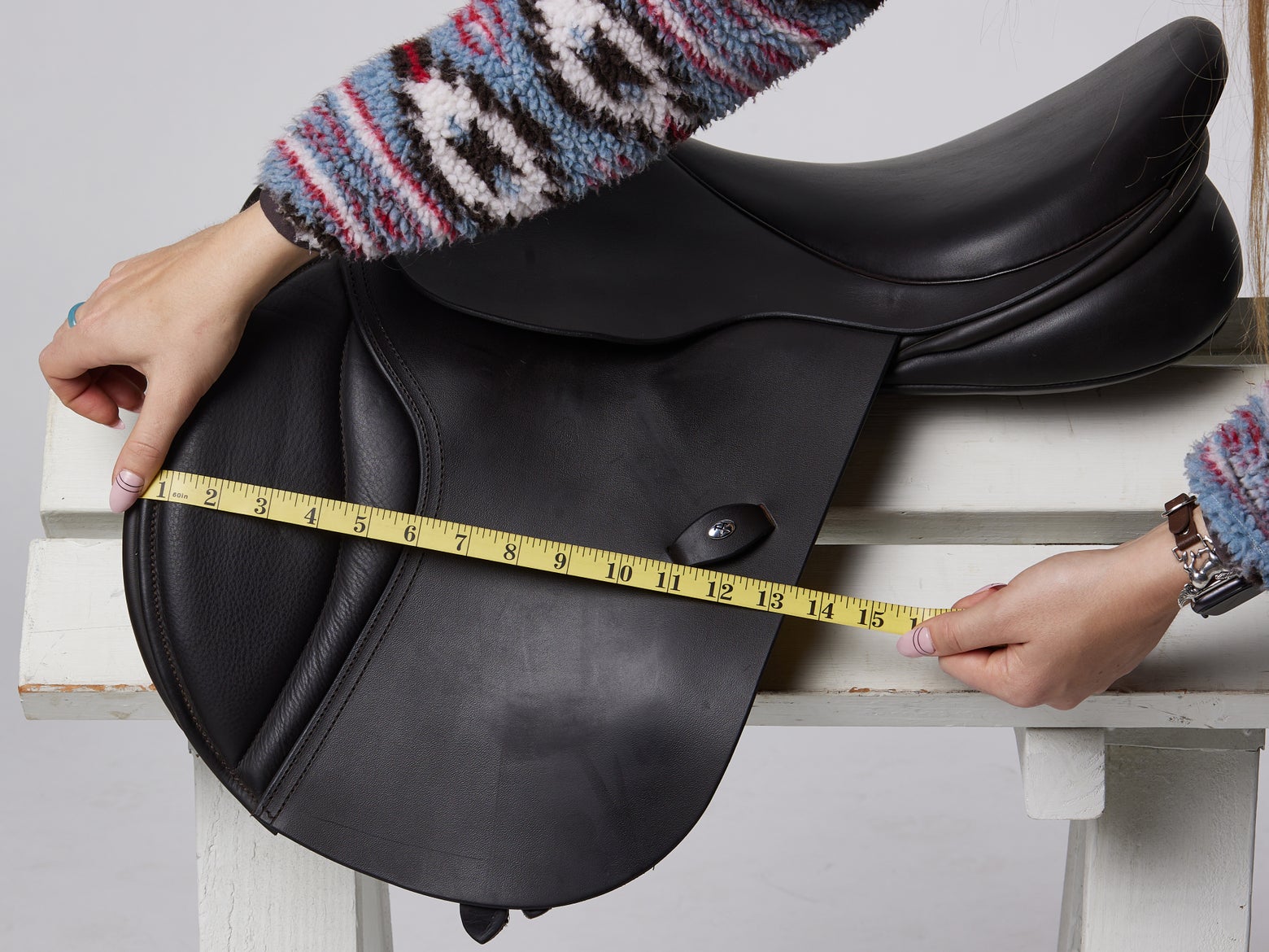 How to Measure English, Western, & Endurance Saddles | Riding Warehouse